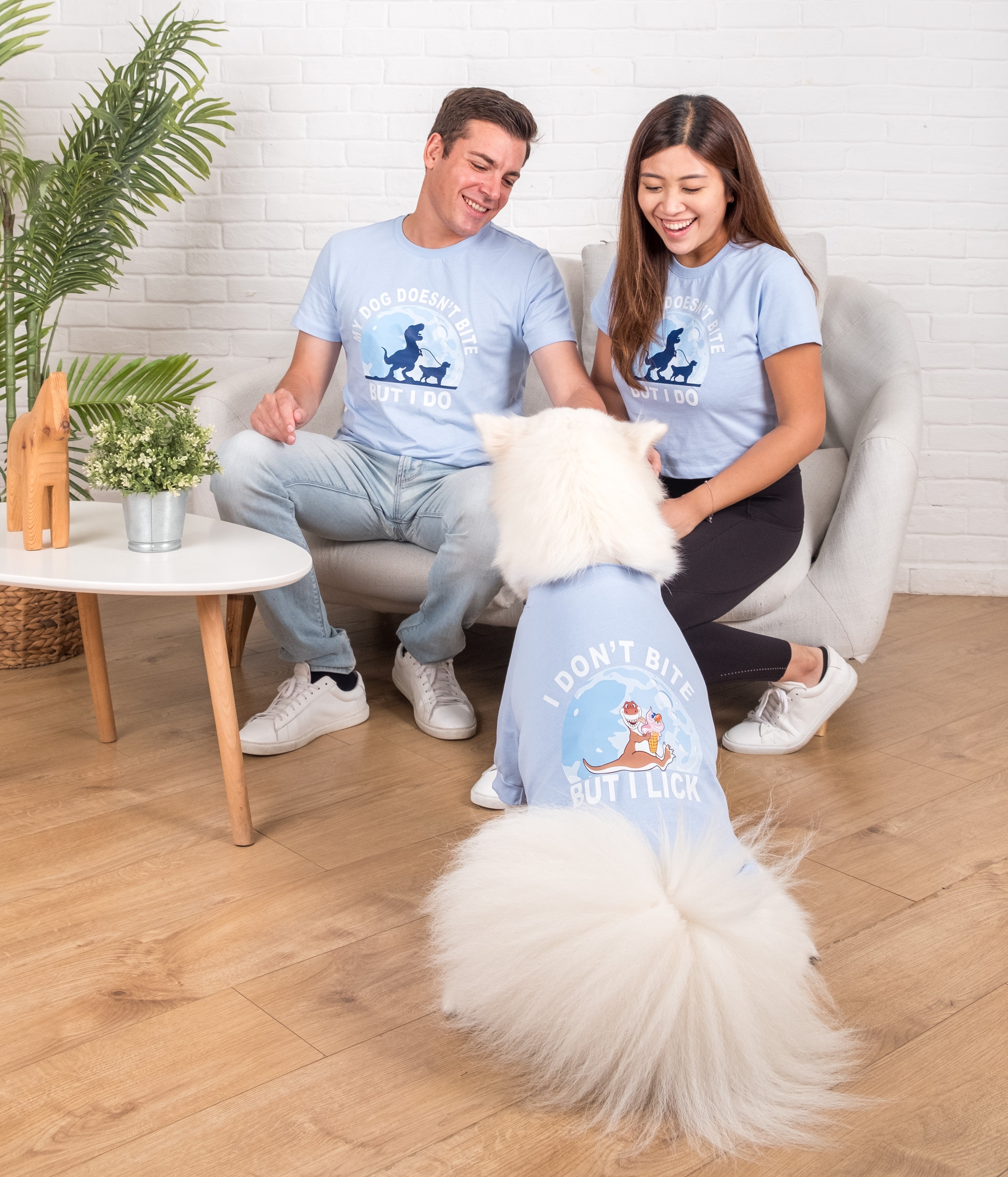 Joyful Graphics – Wiggle & Smile